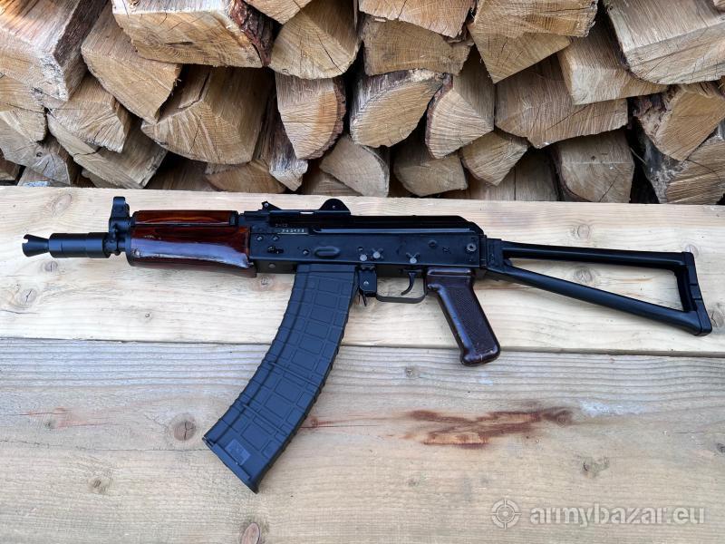 AKS 74U
