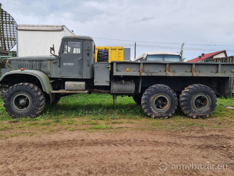 KRAZ-255B